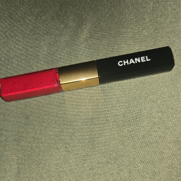 CHANEL | Makeup | Chanel Lip Gloss Bold Pink | Poshmark